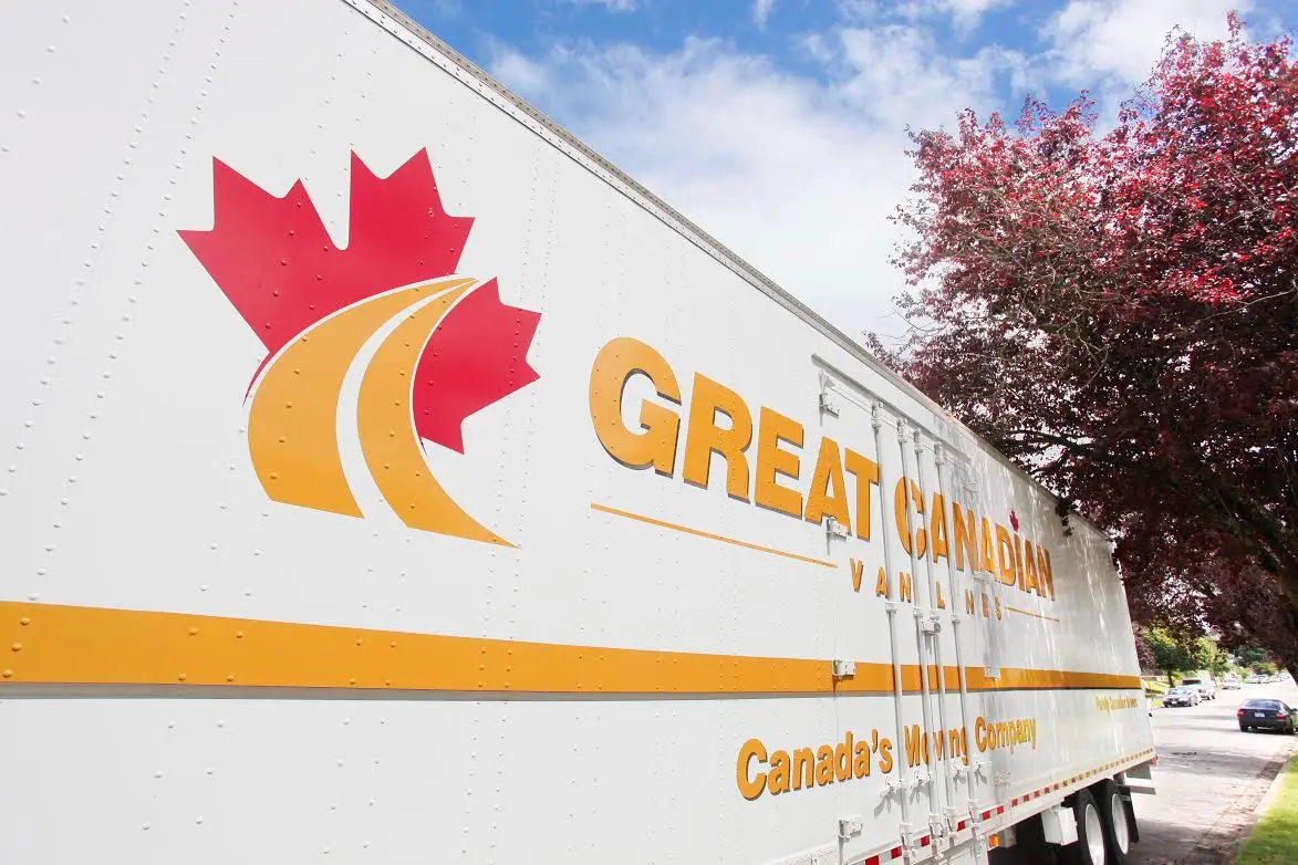 5 Tips for Choosing the Best Long Distance Movers | Great Canadian Van ...